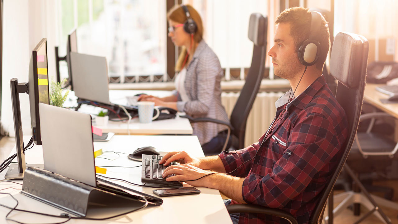 IT Support & Managed Services Vs. Traditional IT Support Services - Which is Better? - Affant